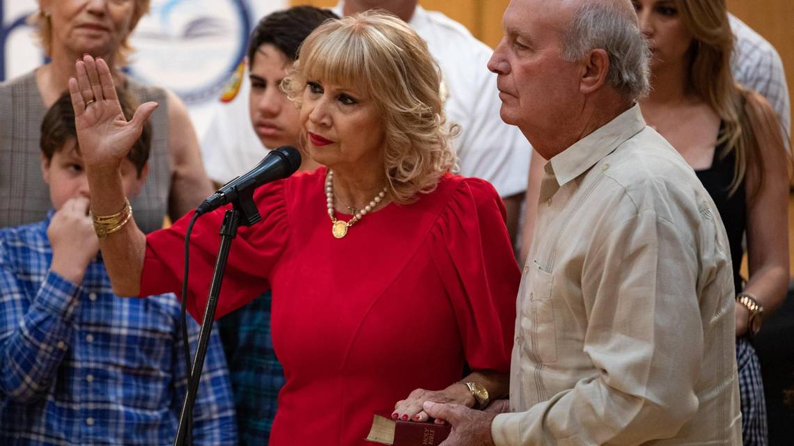 Miami-Dade School Board elects new chair, vice chair aligned with ...